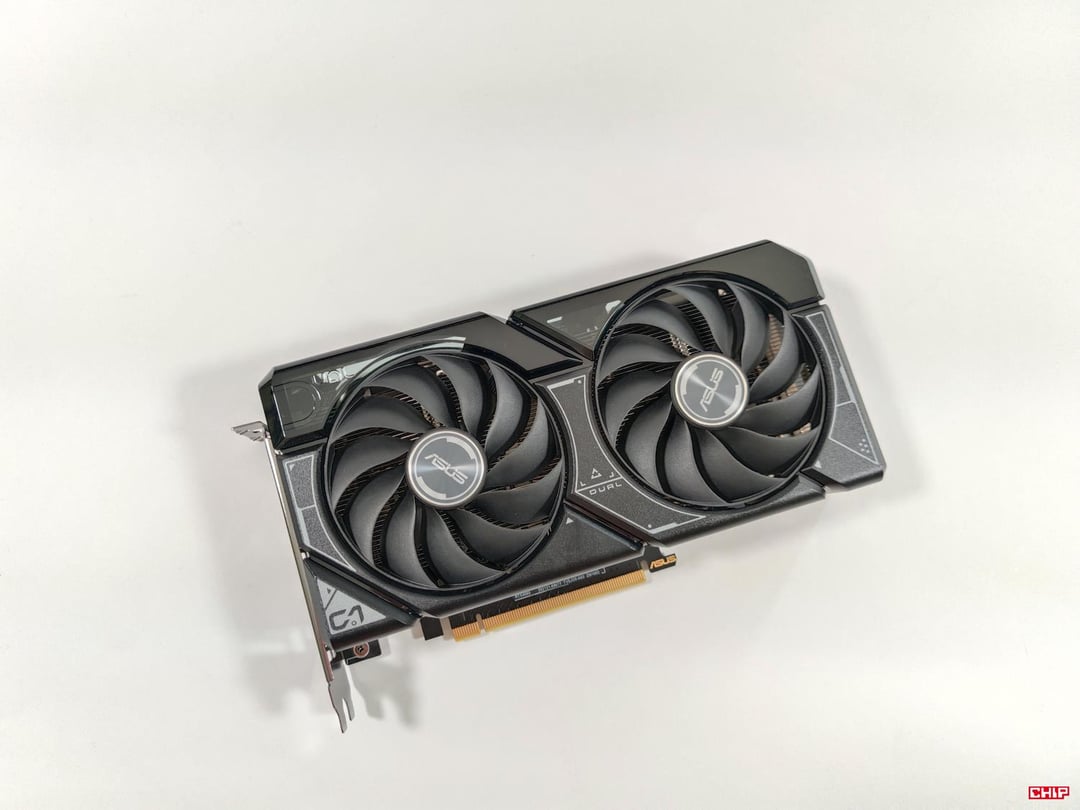 Test Asus GeForce RTX 4060 Dual OC