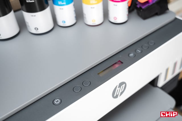Szybki test HP Smart Tank 670. Niezawodne narzędzie w domowym biurze
