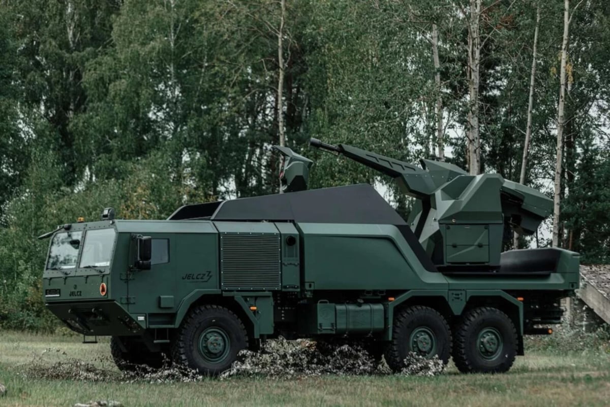 Polska wprowadza nowy system obrony przeciwlotniczej SA-35MM