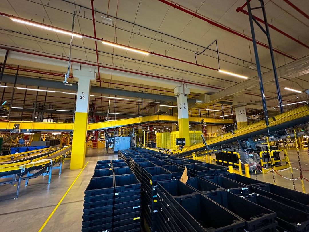 Od Ivony po innowacje, roboty i przyszłość logistyki. Amazon zmienia ...