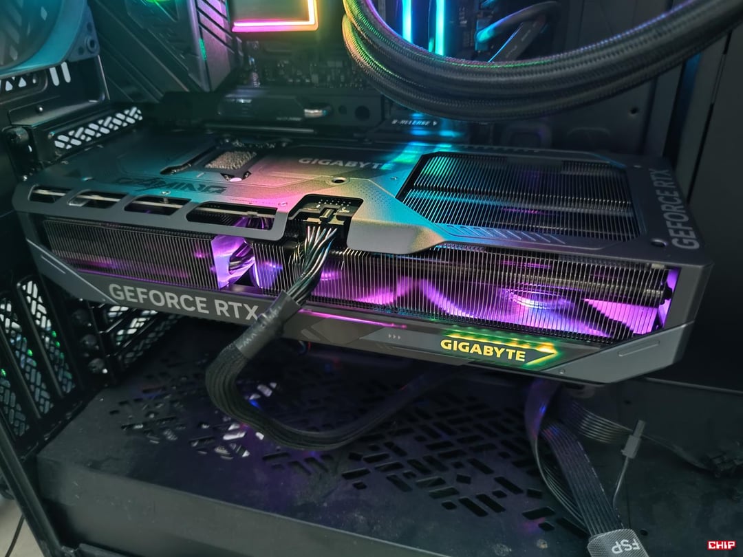 Test Gigabyte GeForce RTX 5080 Gaming OC