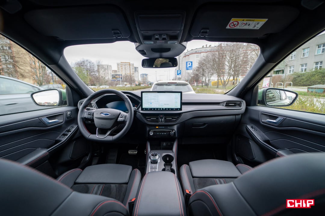 Test Nowy Ford Kuga - tak się odświeża auto